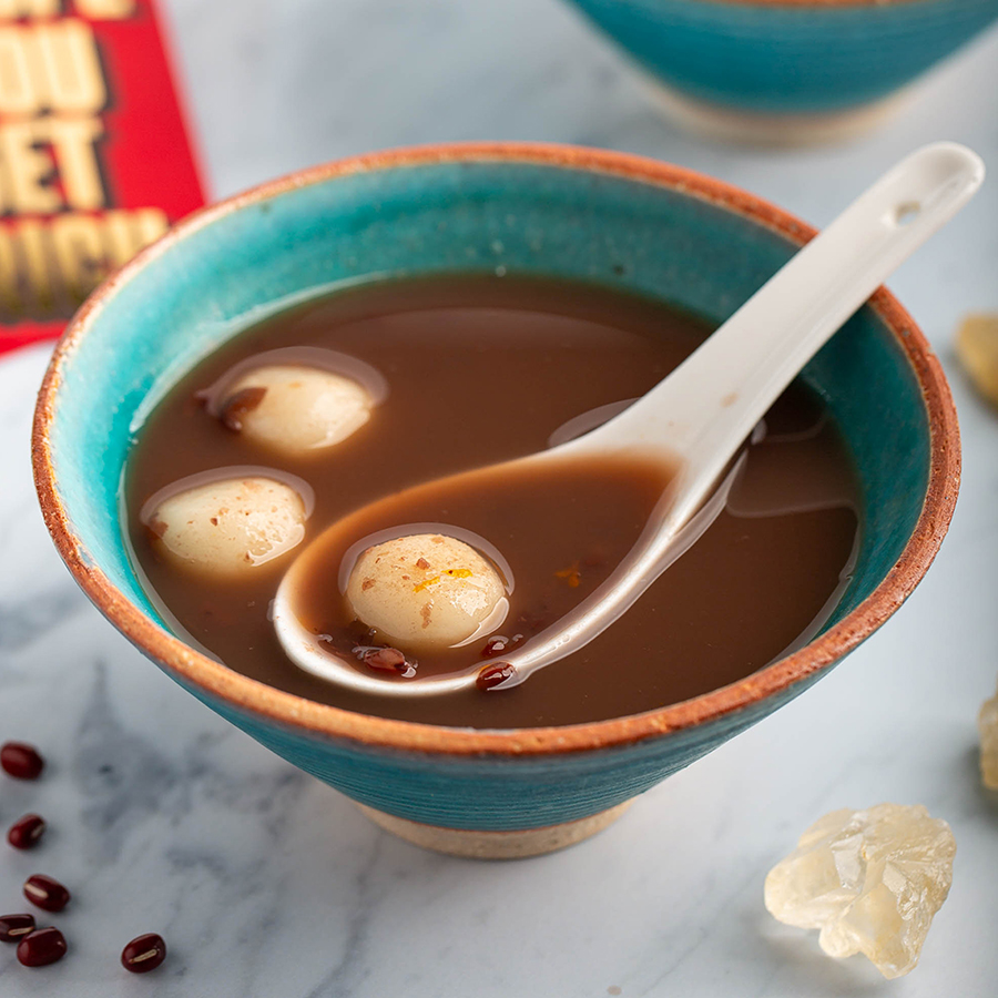 Sweet Red Bean Soup with Rice Dumplings - The Missing Lokness